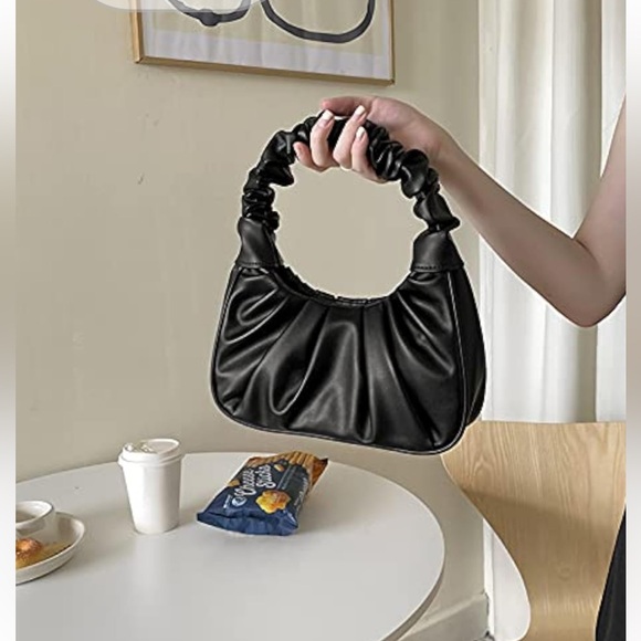 MMS Design Studio | Bags | Vintage Retro Shoulder Bag Vegan Leather 9s ...